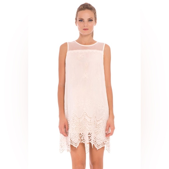 Olian | Dresses | Olianthis Aline Pregnancy Dress With Gorgeous Lace ...